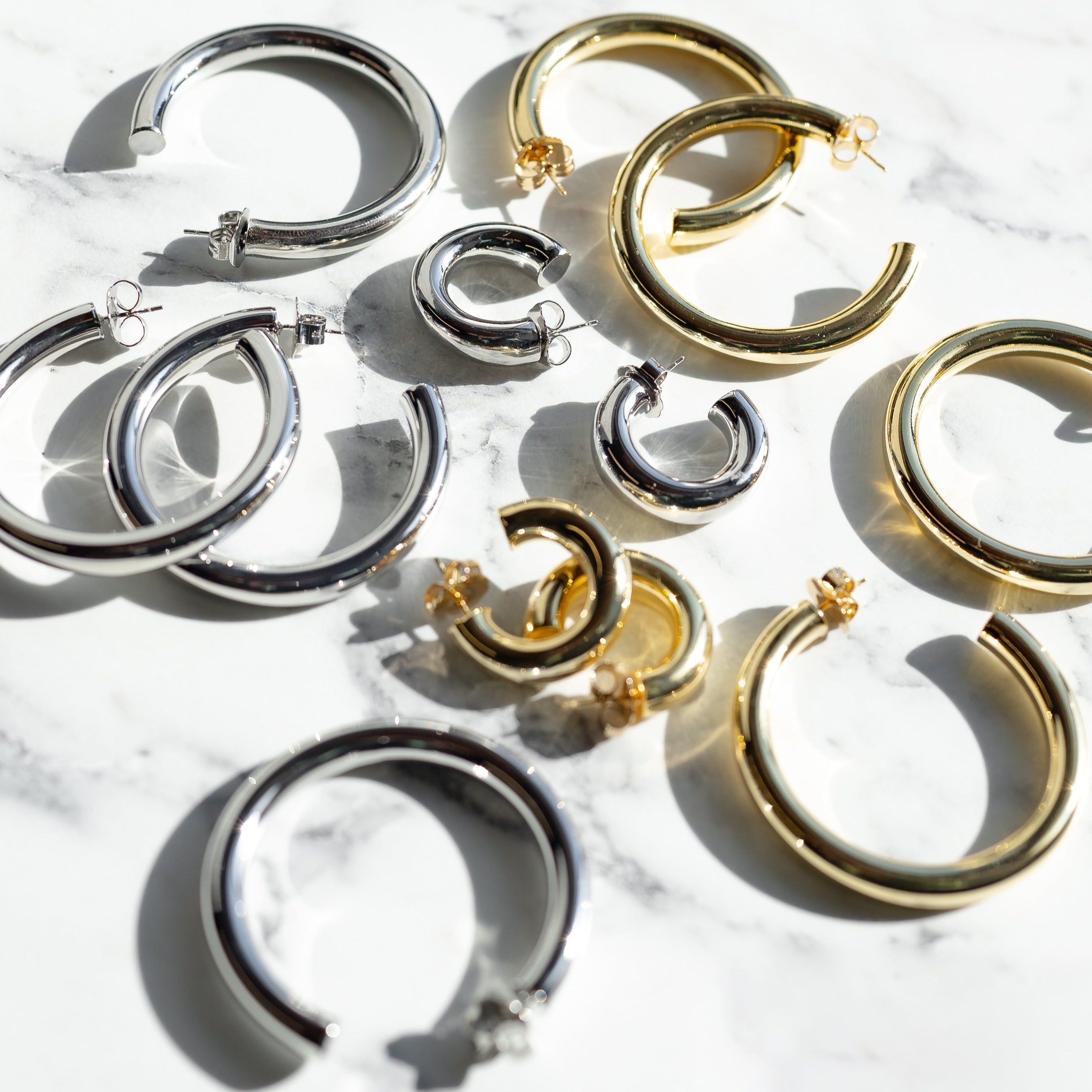 Bold Chunky Essential Hoops – Sis Kiss